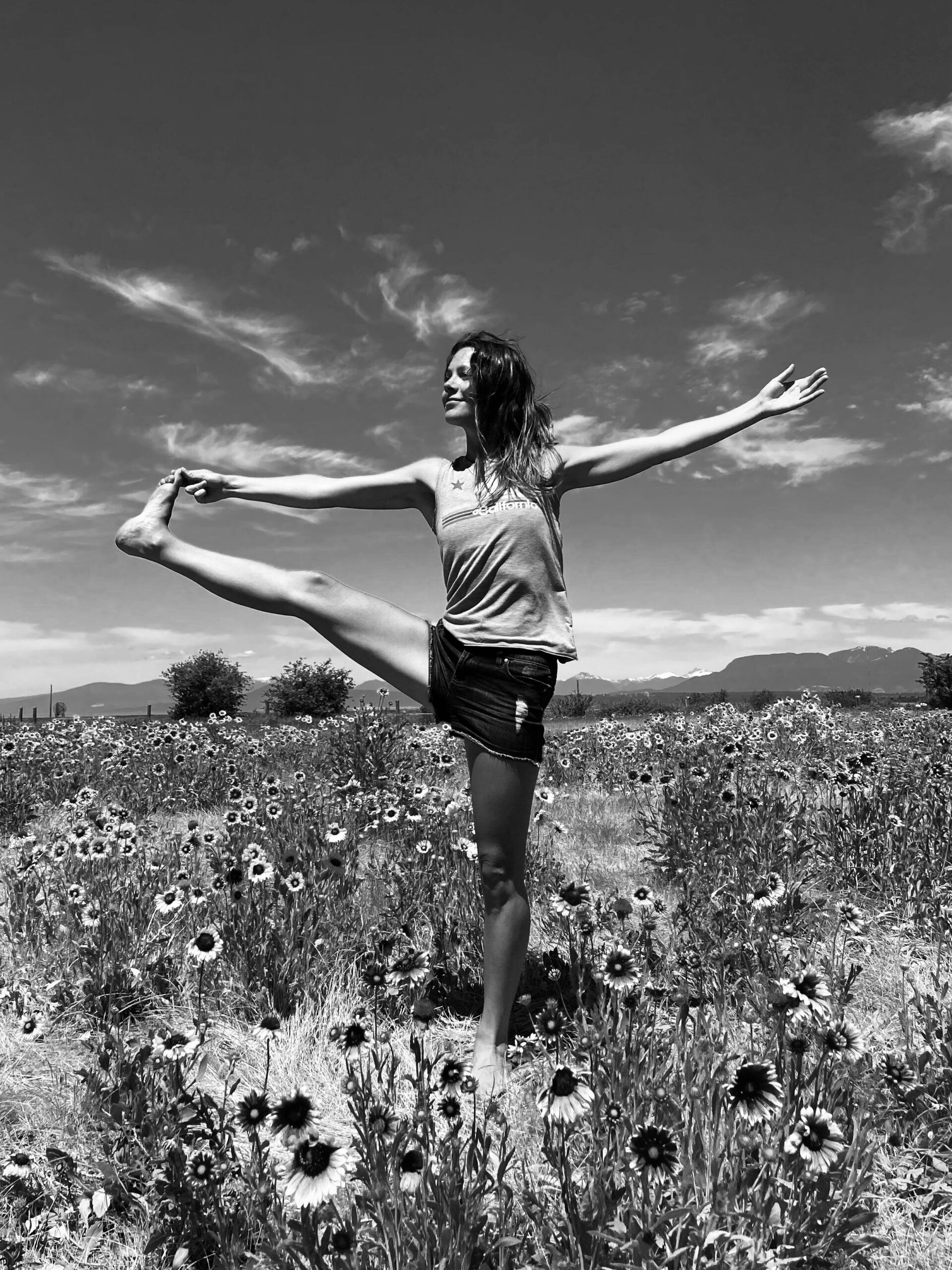 Sonja Frolek - YYOGA